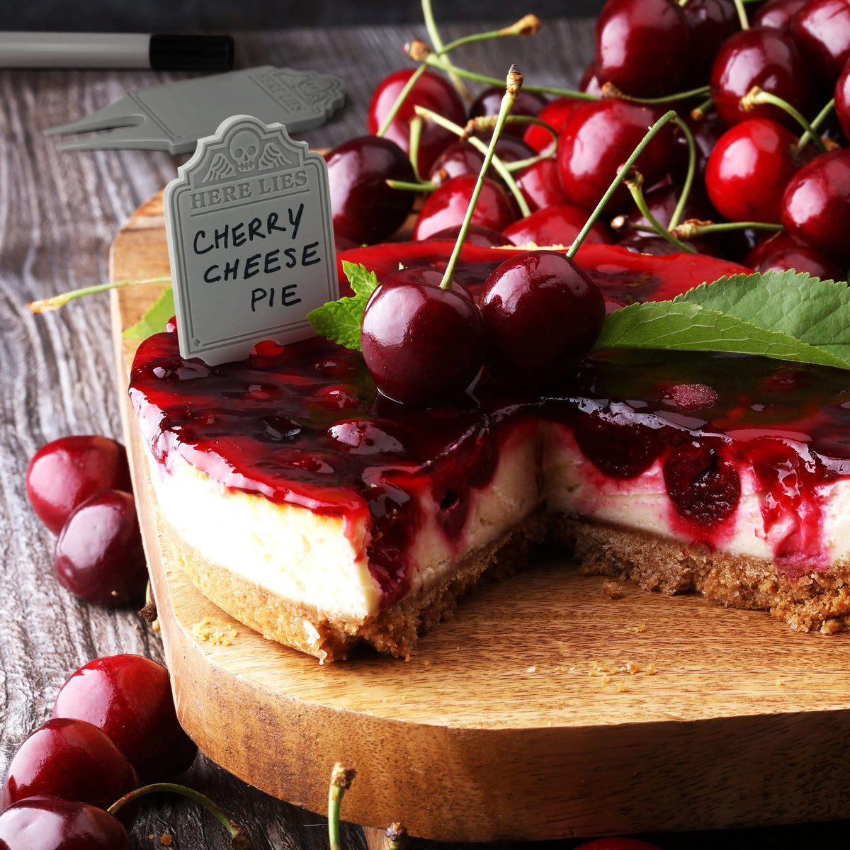 Grave Marker: Food Sign – ICA Retail Store