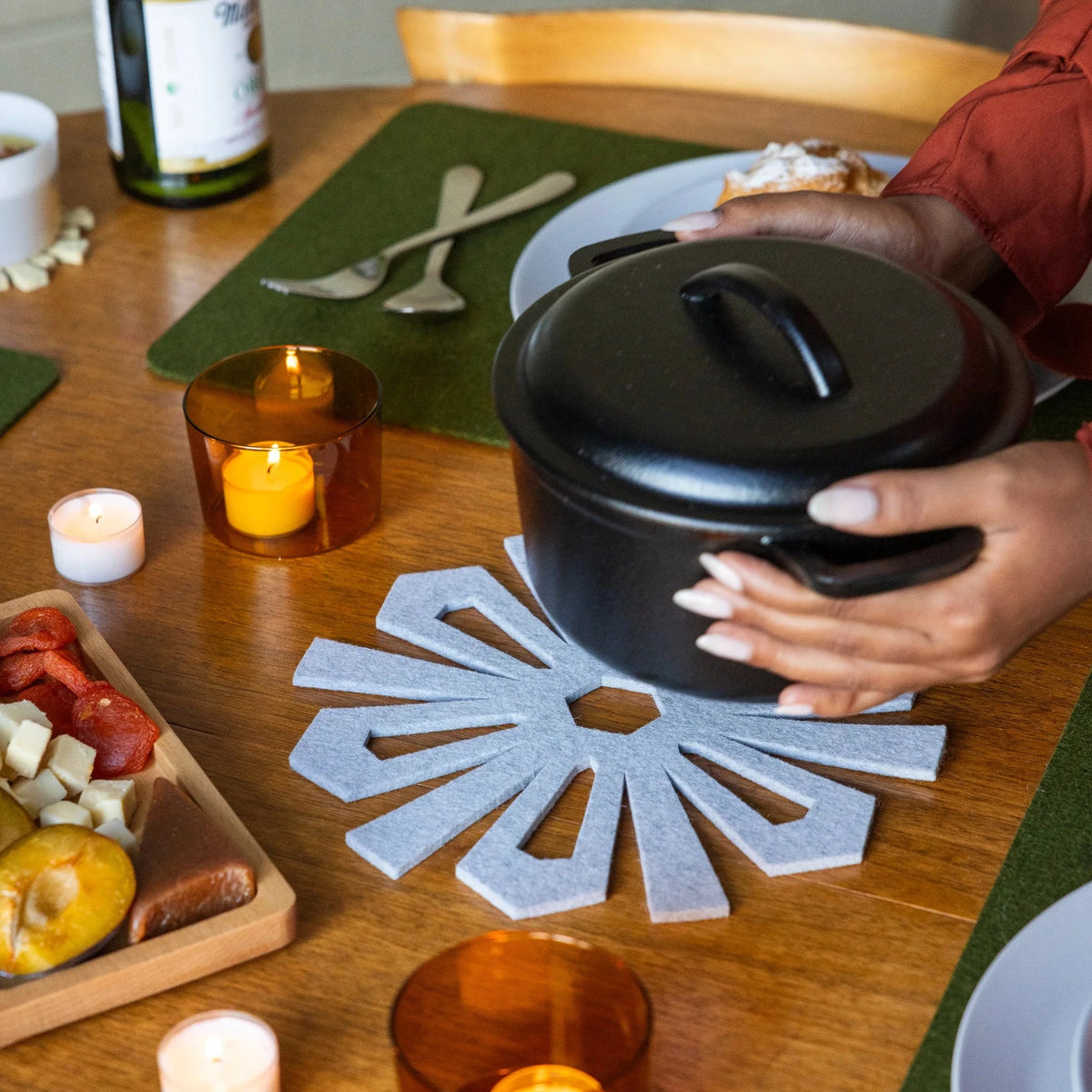 Snowflake Trivet: Fog – ICA Retail Store