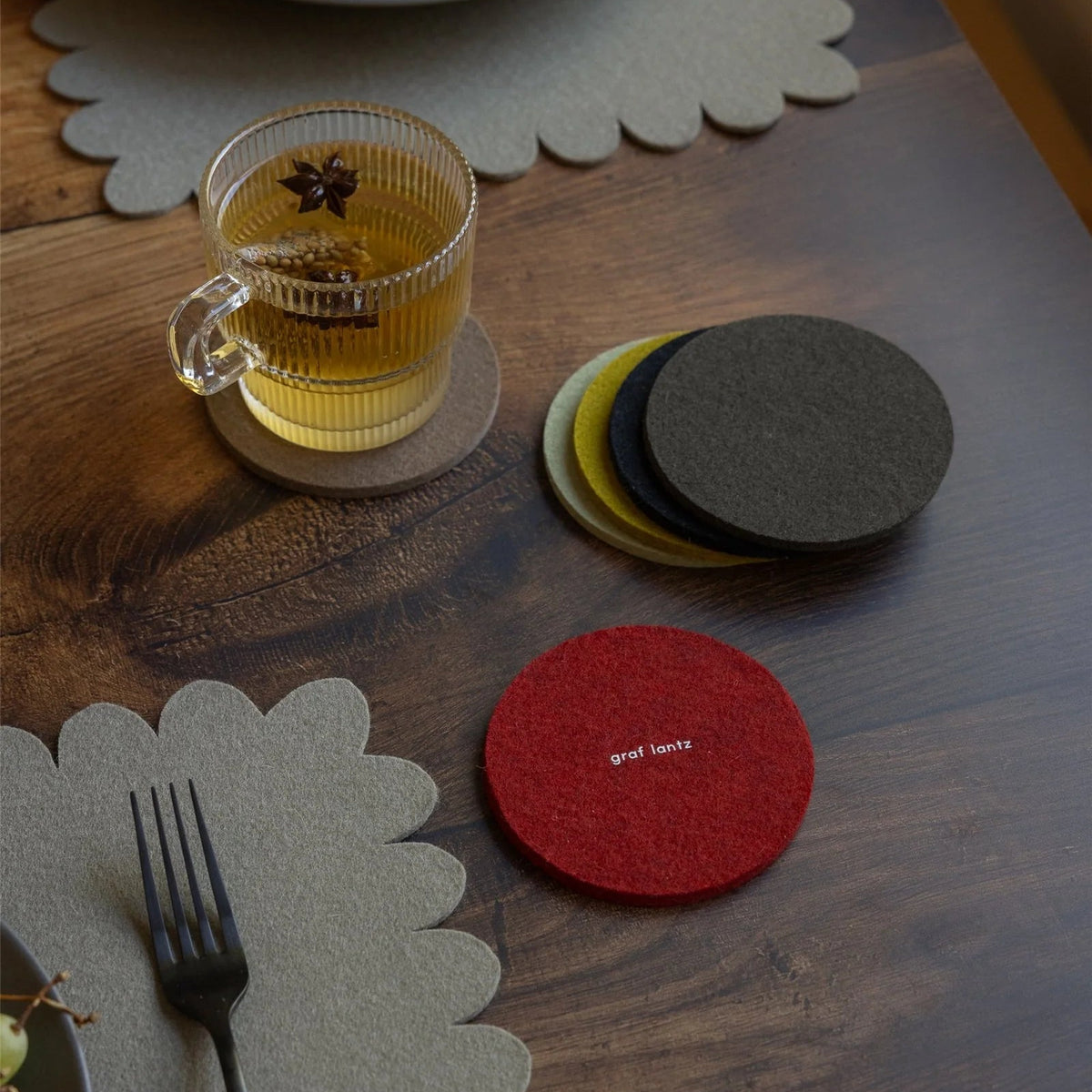 Round Coasters: Wander – ICA Retail Store